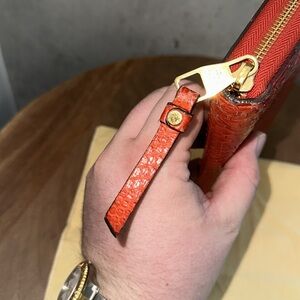 Louis Vuitton | Bags | Louis Vuitton Snake Skin Zippy Wallet Clutch ...